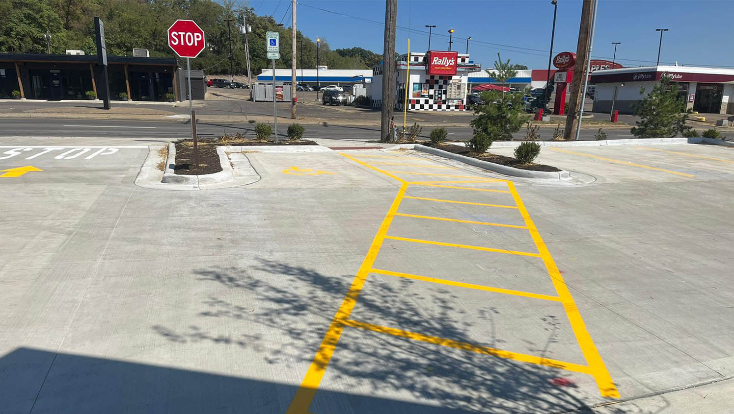 Parking Lot Sign Installation for Take 5 Oil Change in Zanesville | G ...