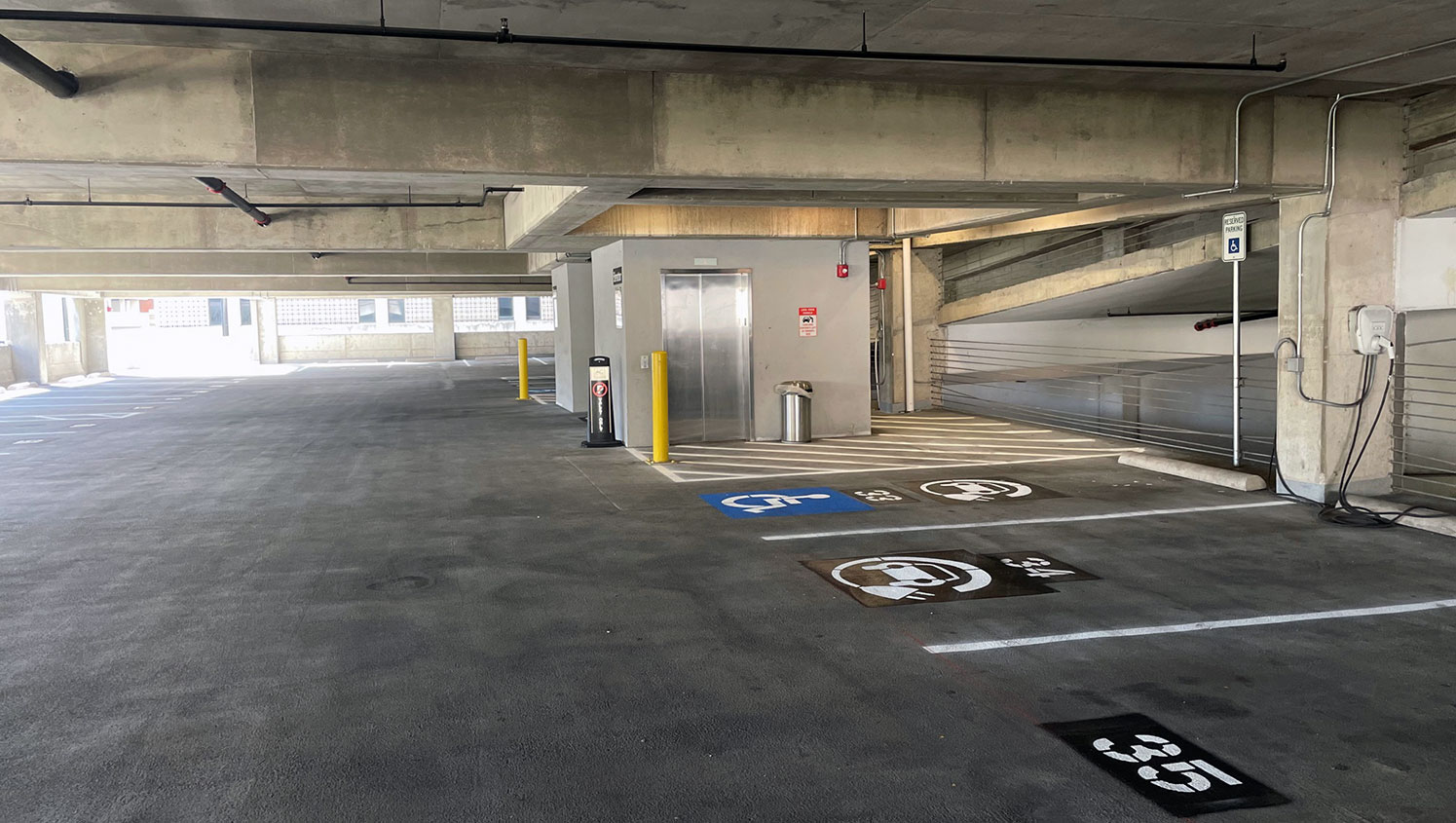 Parking Garage Striping for a Local Hotel | G-FORCE™ Dallas