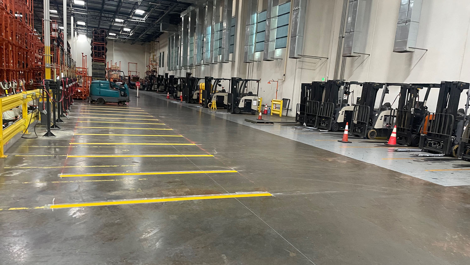 Warehouse Floor Markings for DHL in Wilmer | G-FORCE®