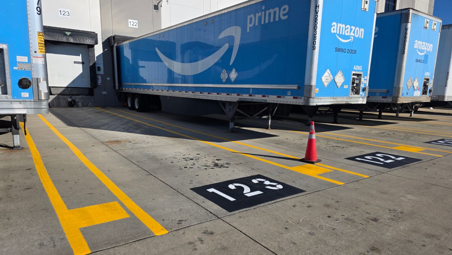 Line Striping for Amazon in Pontiac | G-FORCE®