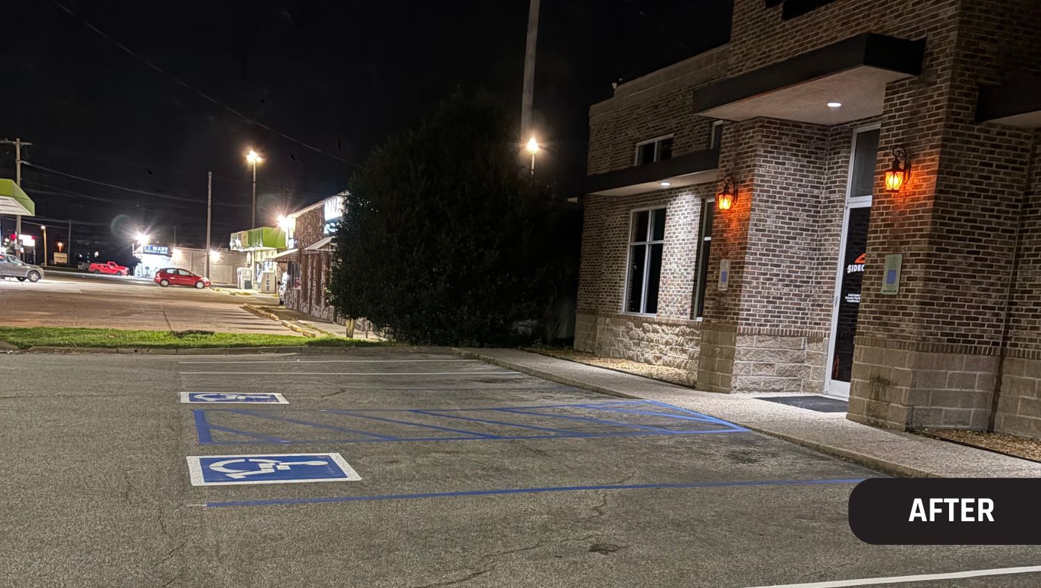 Line Striping for Sidecar Cafe in Memphis | G-FORCE®