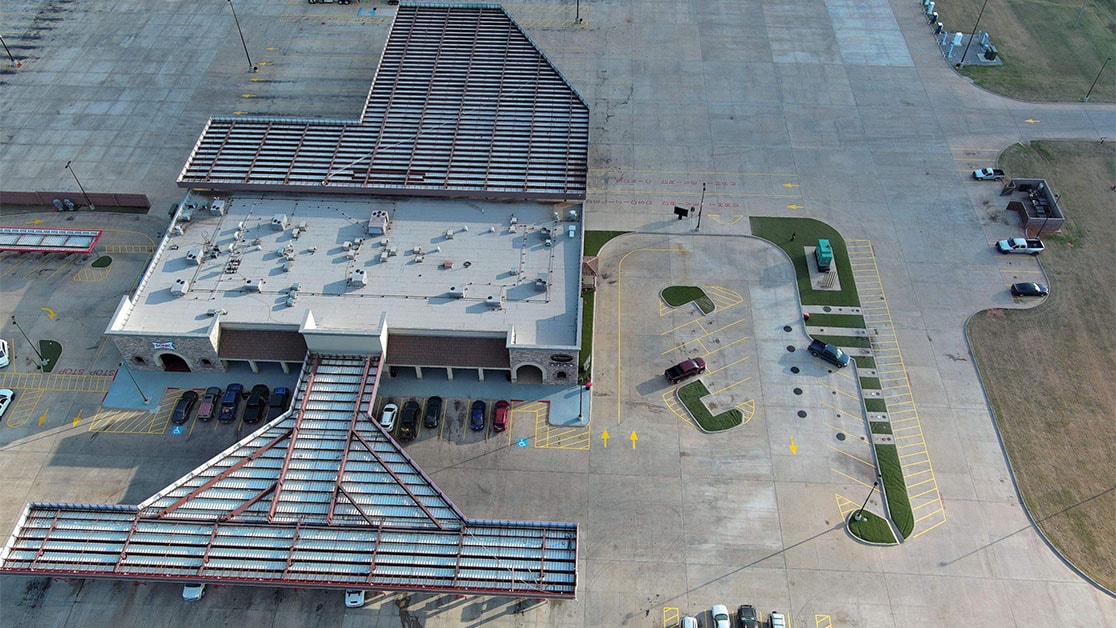 Line Striping for Gore's Travel Plaza in Seiling | G-FORCE®