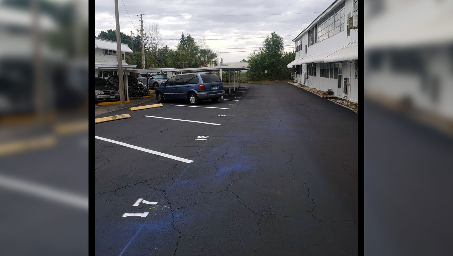 Asphalt Sealcoating for Yellow Dawg Asphalt | G-FORCE™ Tampa